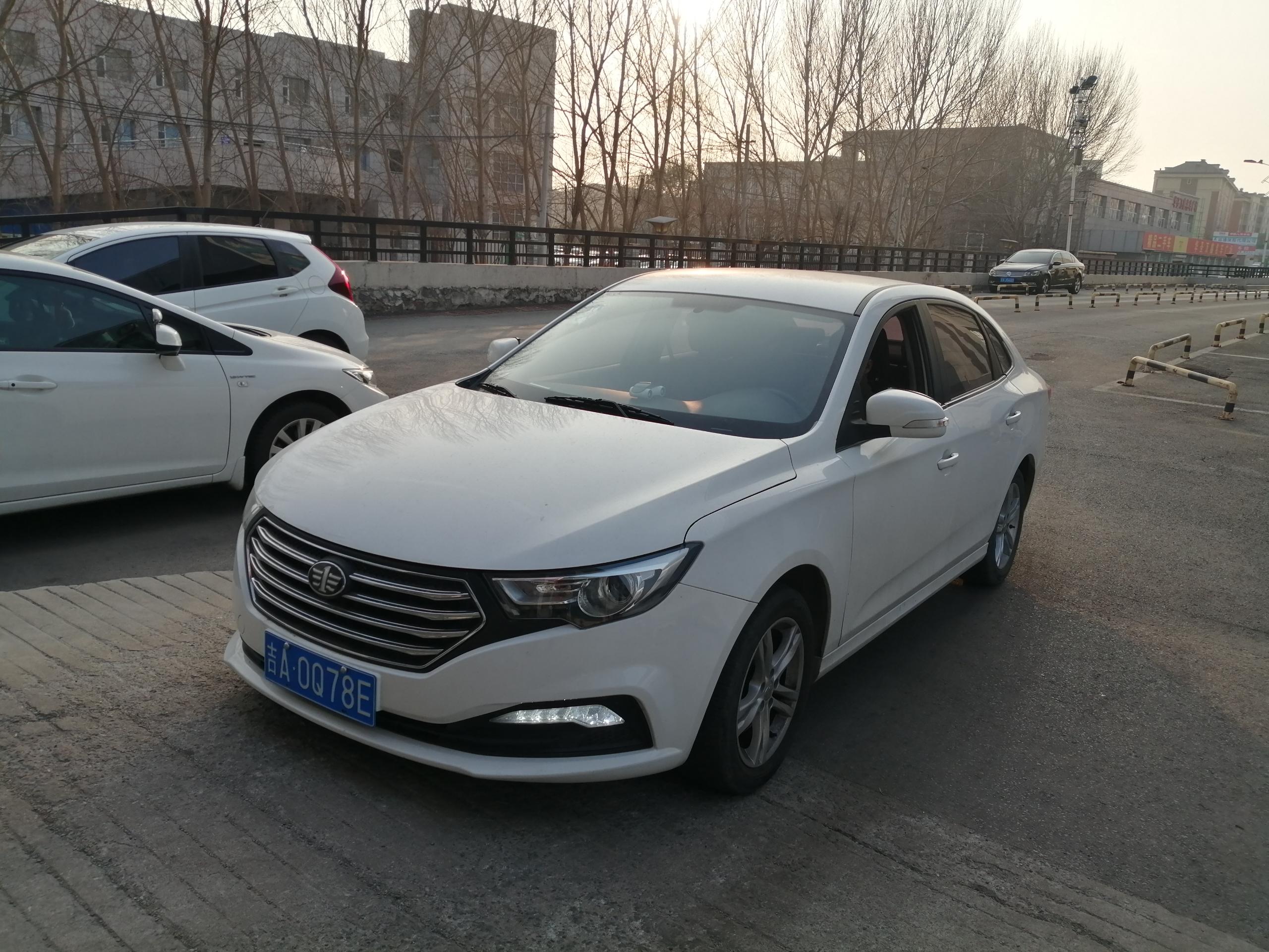 奔腾b30为什么停产了,二手奔腾b30买吗,二手奔腾b30能买吗_大山谷图库